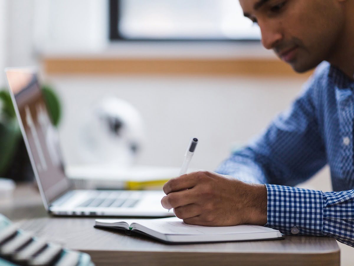 The Ultimate Guide to Time Blocking (With Examples)