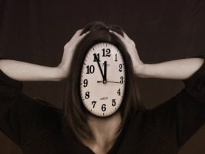 Signs & Effects of Poor Time Management (With Examples)